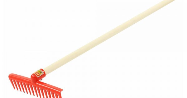 Children's Wooden Rake In 2 Colors - 004072000019